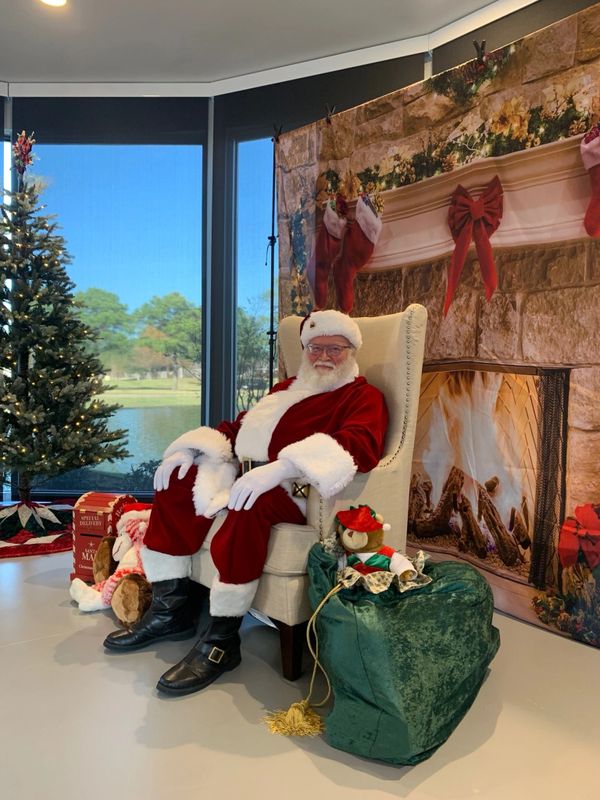 Santa came to Copper Lakes to spread some Christmas cheer with our ...